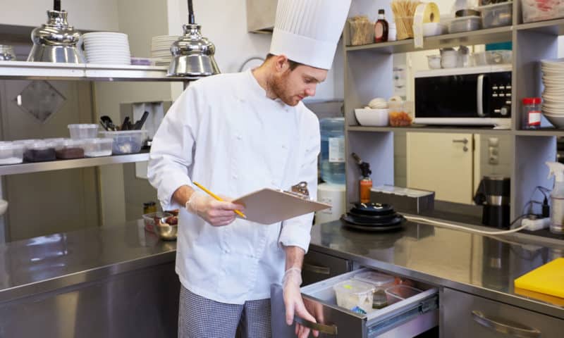 How to Handle Food Complaints in Online Reviews | ReviewTrackers